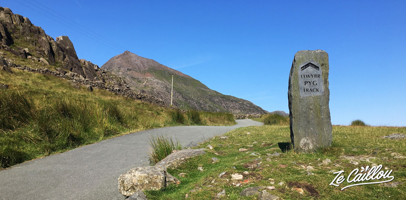 Hike Snowdon mount in Wales – Ze Caillou